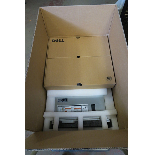 Poweredge R840 Intel xeon processor 2U server rack server 8 bay server